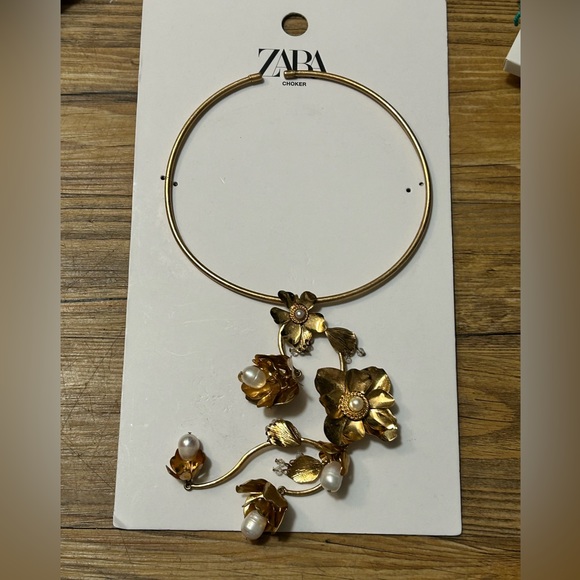 Zara | Jewelry | Nwt Zara Gold Tone With Freshwater Pearls Necklace ...